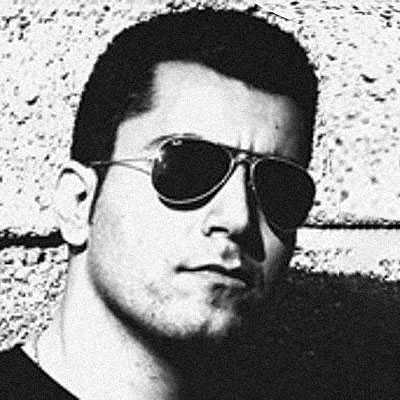 رضا رستمیان (Reza Rostamian) | ملوچنگ